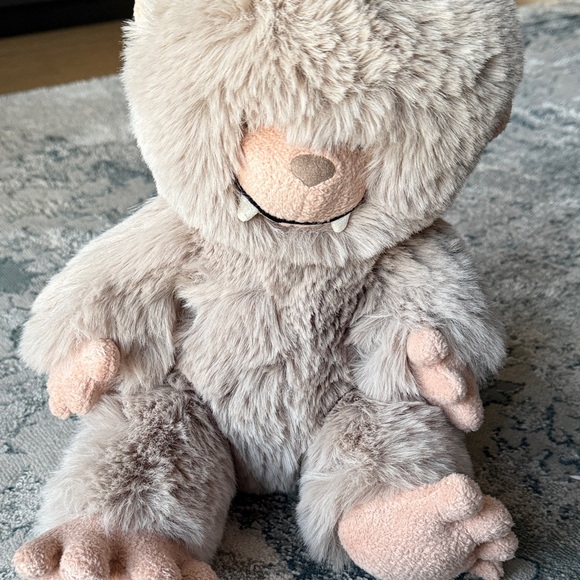 Jellycat | Toys | Jellycat Bo Bigfoot | Poshmark